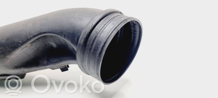 06B129627 Volkswagen PASSAT B5 Tube d'admission d'air, 3.00 € | OVOKO