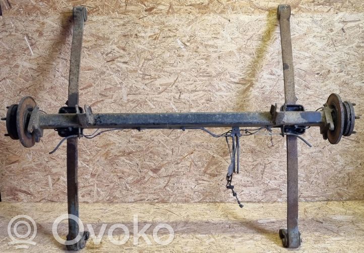 Ford Transit Poutre d'essieu arrière, 250.00 € | OVOKO