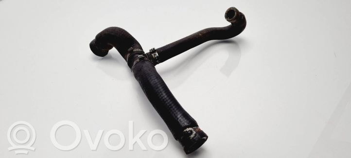 Audi A4 S4 B5 8D Engine coolant pipe/hose, 6.00 € | RRR