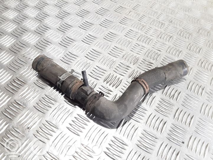 Volkswagen Polo IV 9N3 Engine coolant pipe/hose, 10.00 € | RRR