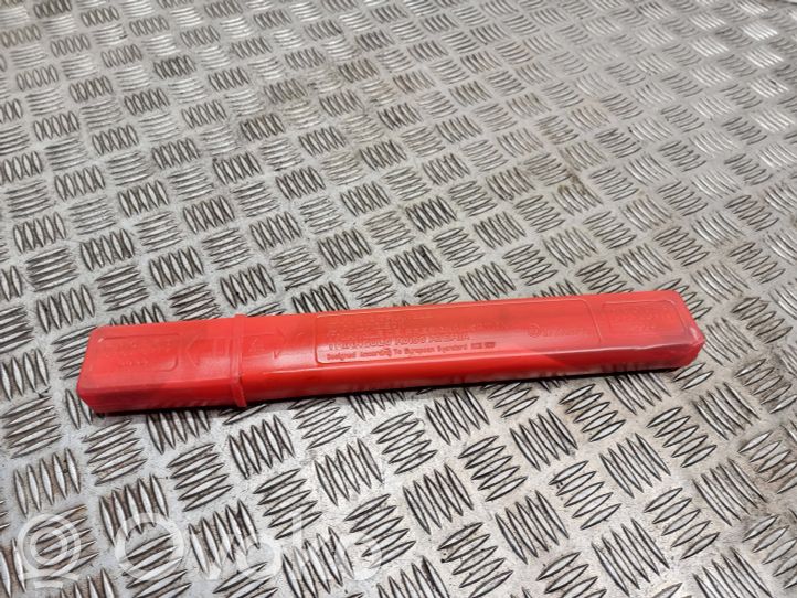 27r032746 Ford Focus Emergency warning sign, 8.00 € | RRR