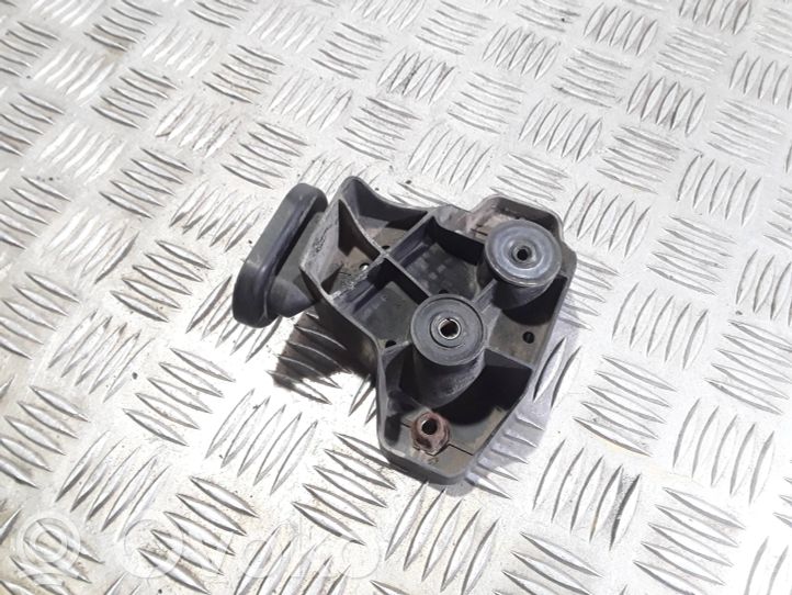 A1648800230 Mercedes-Benz ML W164 Rear bumper mounting bracket, 8.00 ...
