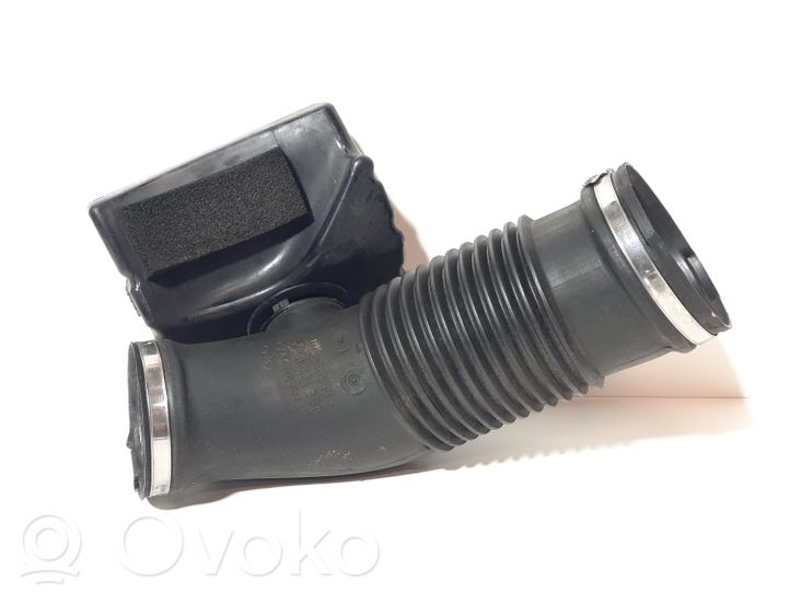 06E129629E Audi A6 S6 C6 4F Air intake duct part, 15.00 € | RRR