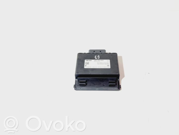 8K0959663 Audi Q3 8U Voltage converter/converter module, 10.00 € | RRR