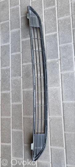 5311242100 Toyota RAV 4 (XA40) Front bumper lower grill, 25.00 € | RRR