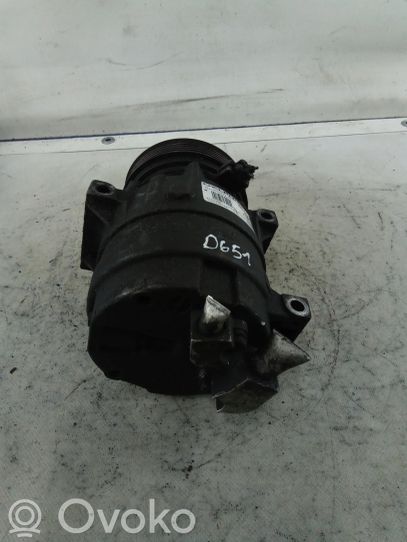 7700105765 Renault Trafic II (X83) Air conditioning (A/C) compressor ...