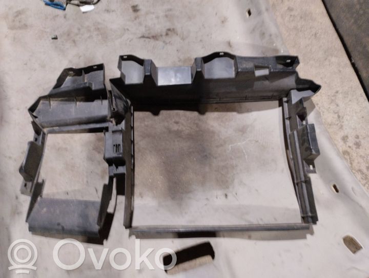 Dacia Dokker Intercooler air guide/duct channel, 30.00 € | RRR