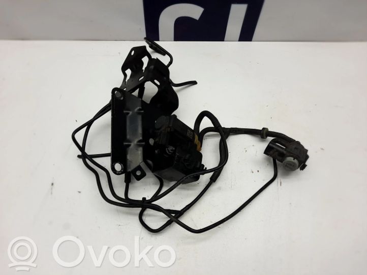 8K0906627 Audi Q5 SQ5 Turbo solenoid valve, 2.80 € | RRR