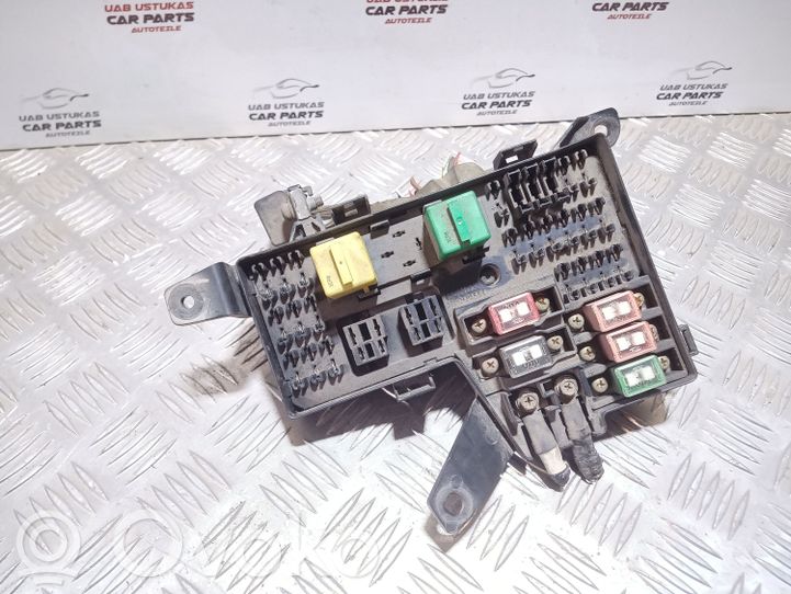Rover 620 Module de fusibles, 10.00 € | OVOKO