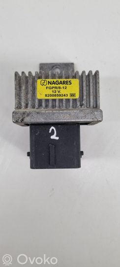 8200859243 Renault Megane III Glow plug pre-heat relay, 10.00 € | RRR