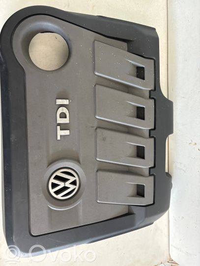 03L103925AA Volkswagen Caddy Engine cover (trim), 90.00 € | RRR