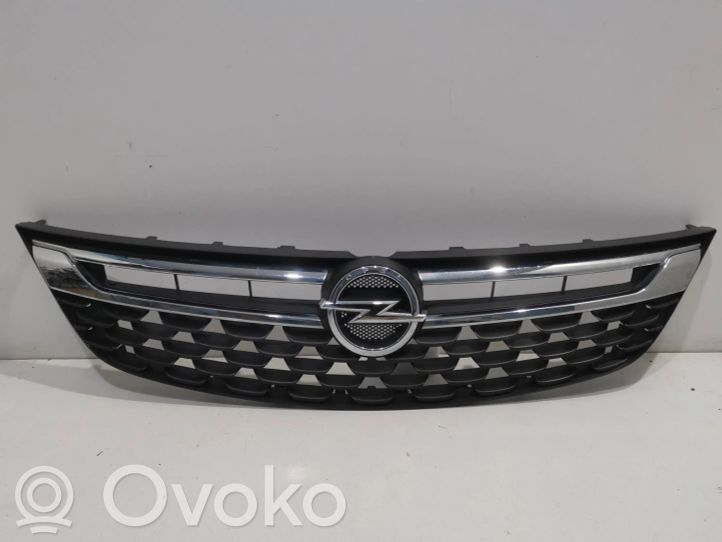 321228108 Opel Astra K Front bumper upper radiator grill, 218.34 € | RRR