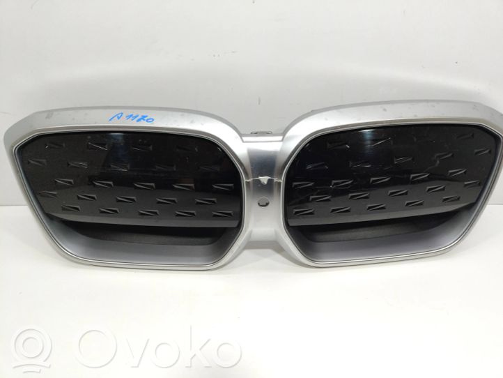 9881798 BMW i3 Front bumper upper radiator grill, 47.06 € | RRR