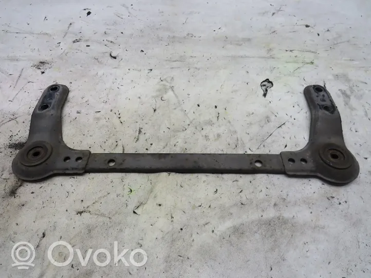 Nissan Qashqai Bottom radiator support slam panel, 2.88 € | RRR