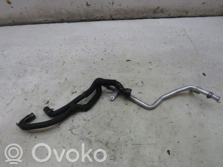 8R0819377D Audi Q5 SQ5 Tubo flessibile del liquido di raffreddamento ...