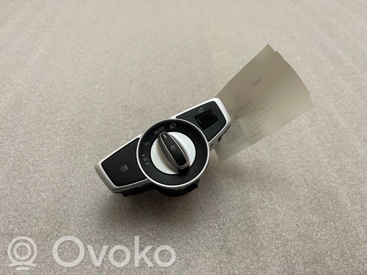 A2059051810 Mercedes-Benz V Class W447 Interrupteur d’éclairage, 39.00 ...