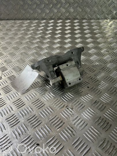 A2112420340 Mercedes-Benz GLC X253 C253 Gearbox mount, 29.00 € | RRR