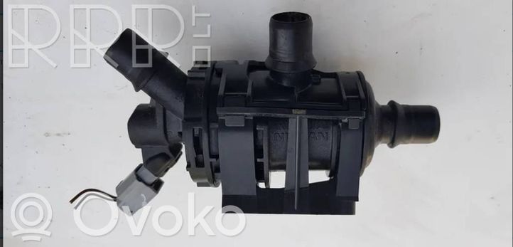 212001466R Renault Master III Thermostat/thermostat housing, 87.34 € | RRR