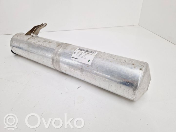 7P0616201A Porsche Cayenne (92A) Accumulateur de pression de réservoir ...