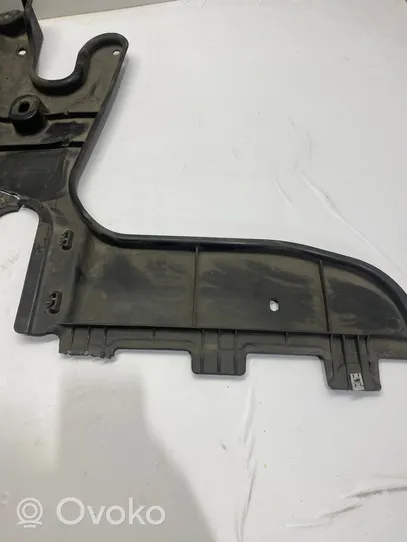 5QF825102C Audi Q3 F3 Center/middle under tray cover, 21.66 € | RRR