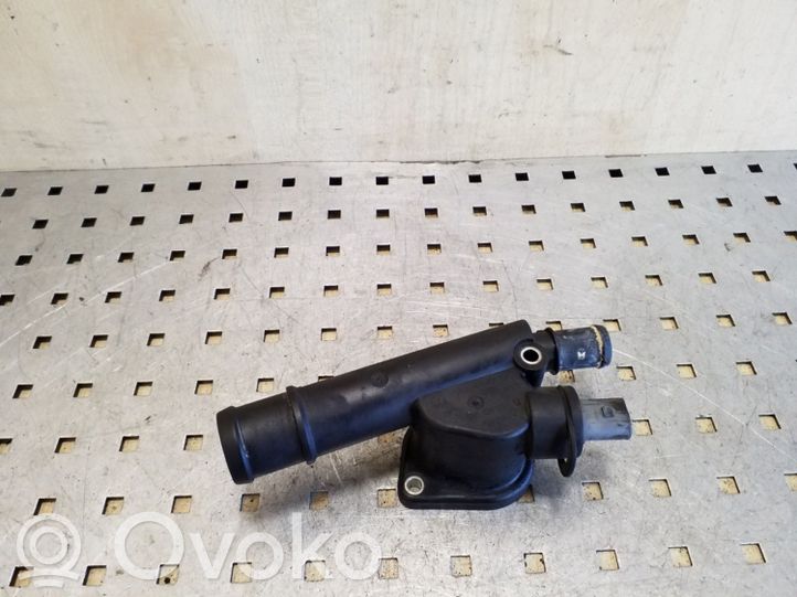 038121132 Mitsubishi Outlander Engine coolant pipe/hose, 15.00 € | RRR