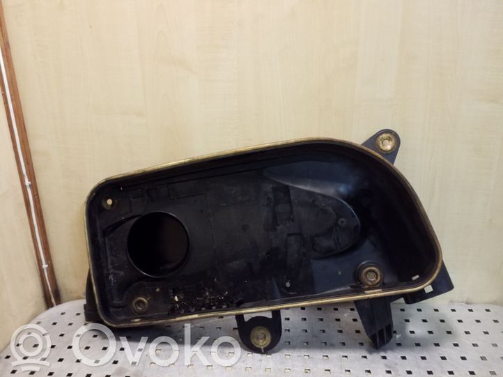 13717812462 BMW 5 F10 F11 Air filter box, 44.00 € | RRR