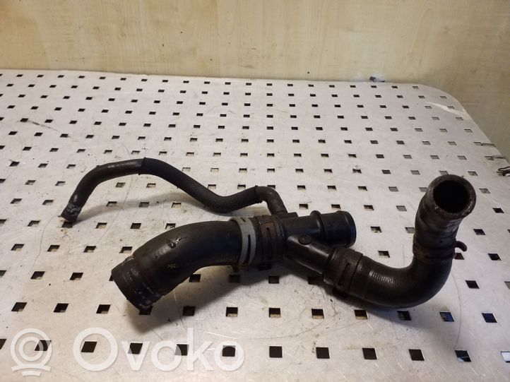 1K0121087H Audi TT TTS Mk2 Engine coolant pipe/hose, 15.00 € | RRR