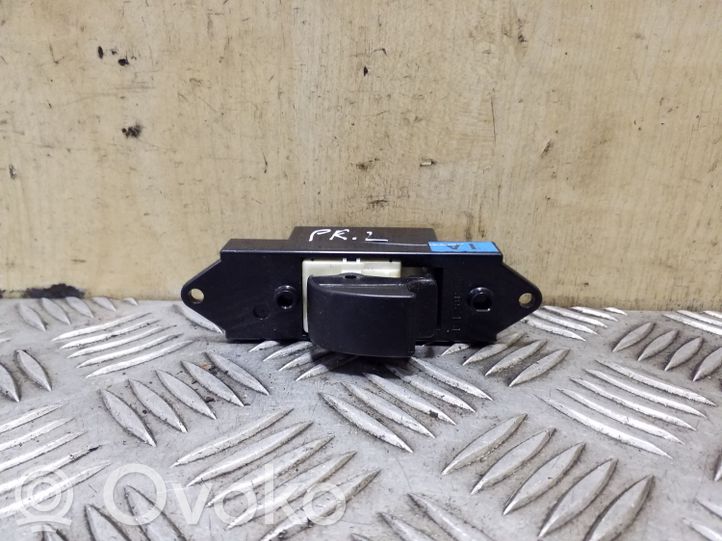 MR587944 Mitsubishi Outlander Electric window control switch, 10.00 € | RRR