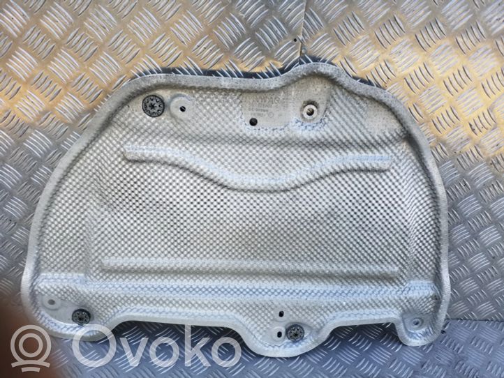 5QF825701 Audi Q3 F3 Heat shield in engine bay, 35.00 € | RRR