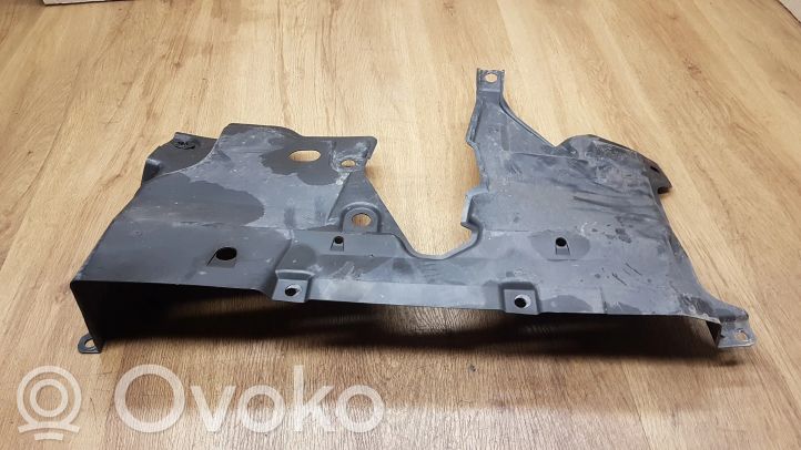 5816648050 Lexus RX 450H Engine splash shield/under tray, 19.00 € | RRR