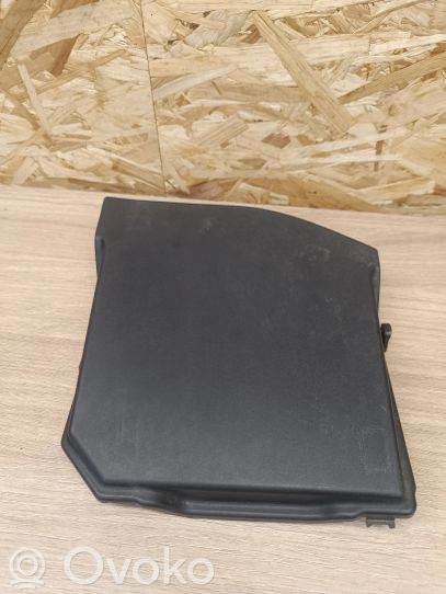 31353766 Volvo V60 Battery box tray cover/lid, 15.00 € | RRR
