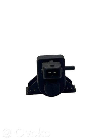 8200762162 Renault Master III Électrovanne turbo, 10.00 € | OVOKO