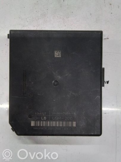 284B64474R Renault Master III Module de fusibles, 144.00 € | OVOKO