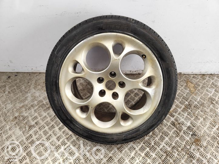60680822 Alfa Romeo 166 Jante alliage R17, 199.99 € | OVOKO