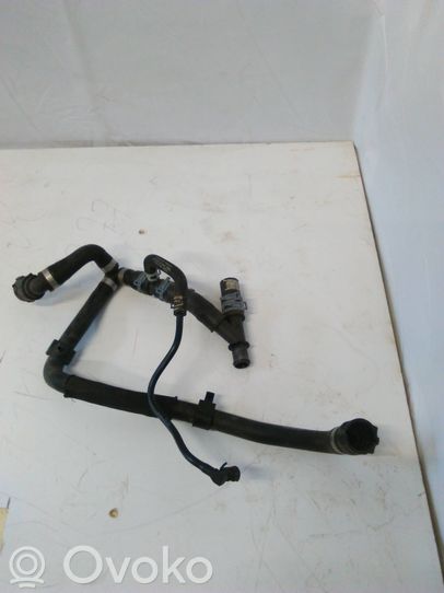 4M0122109T Audi Q7 4M Tuyau de liquide de refroidissement moteur, 25.00 ...