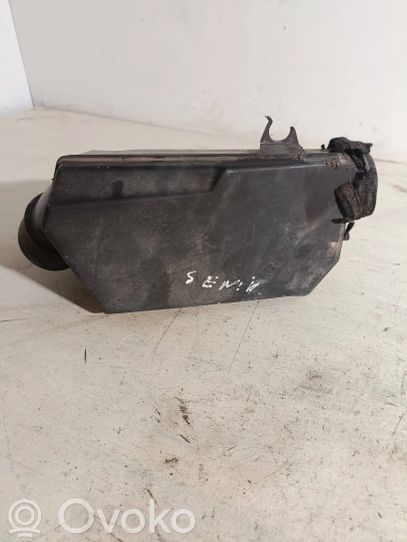 705800100 Renault Scenic I Air intake hose/pipe, 20.00 € | RRR