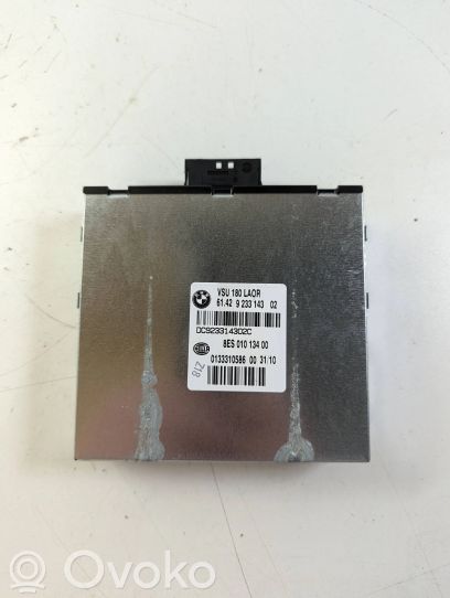 9233143 BMW X3 F25 Voltage converter/converter module, 5.00 € | RRR