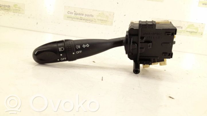 173648 Toyota Yaris Indicator stalk, 13.79 € | RRR