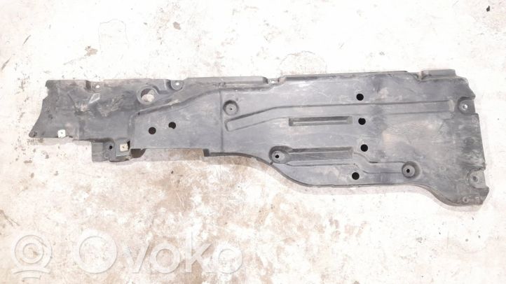 1666801801 Mercedes-Benz GLE (W166 - C292) Engine splash shield/under ...