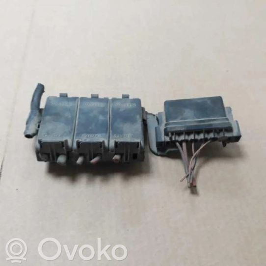 5Z0937548C Volkswagen Polo IV 9N3 Fuse module, 24.15 € | RRR