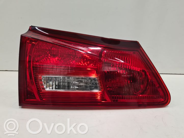 Lexus IS 220D-250-350 Tailgate rear/tail lights, 16.15 € | RRR
