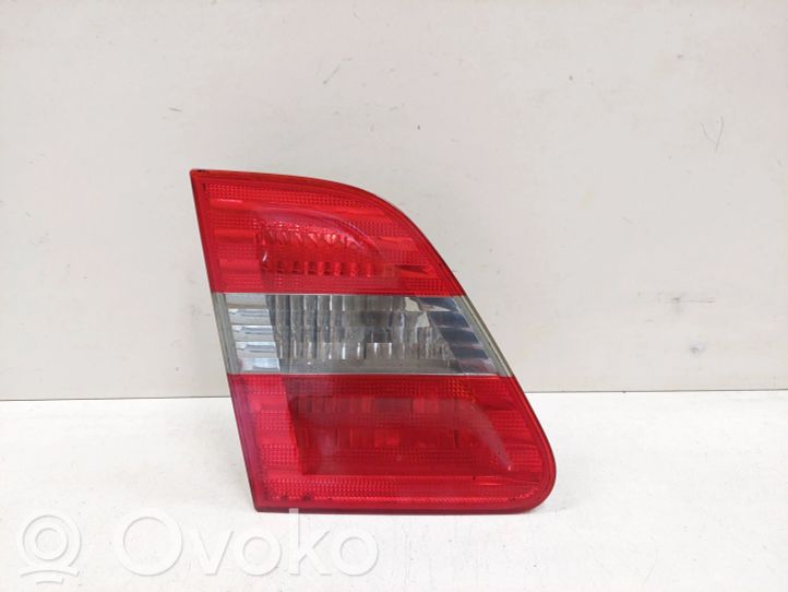 A1698201564 Mercedes-Benz B W245 Tailgate rear/tail lights, 10.00 € | RRR