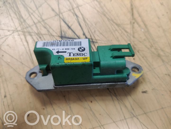 65776900728 BMW 5 E39 Airbag deployment crash/impact sensor, 15.00 € | RRR