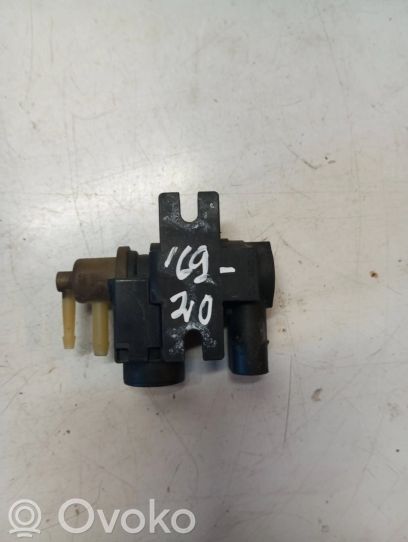 32257161 Volvo XC40 Electric auxiliary coolant/water pump, 14.00 € | RRR