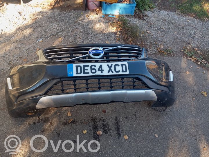 31323765 Volvo XC60 Front bumper, 1000.00 € | RRR