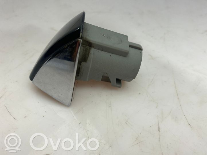 4H0837167 Audi A6 C7 Couvre poignée de porte avant, 3.70 € | OVOKO