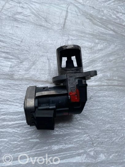00005320C5 Mercedes-Benz ML W164 EGR valve, 18.50 € | RRR