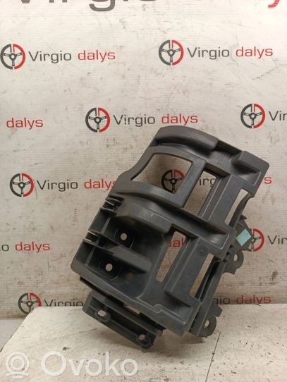 9686252880 Peugeot 5008 Rear bumper mounting bracket, 14.99 € | RRR