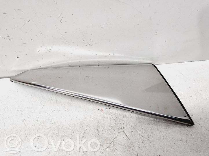 1617411080 Peugeot 3008 II Tailgate trim, 69.00 € | RRR