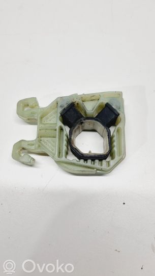 5Q0121367F Skoda Karoq Radiator support slam panel bracket, 19.00 € | RRR